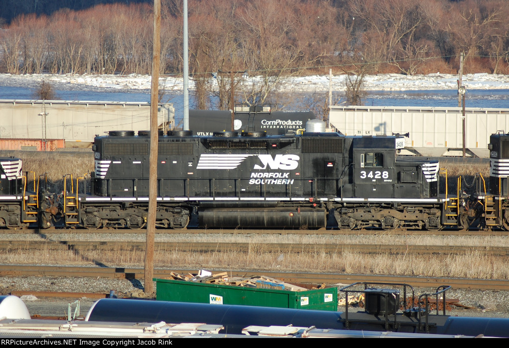 NS SD40-2 3428